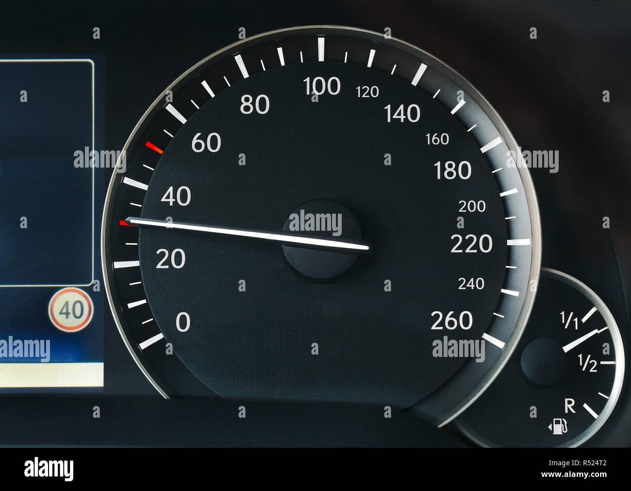 30 speed indicator hi-res stock photography and images - Alamy