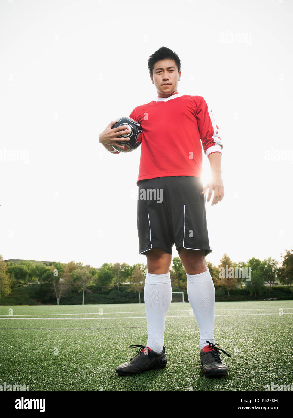 One white full front view action football hi-res stock photography and ...