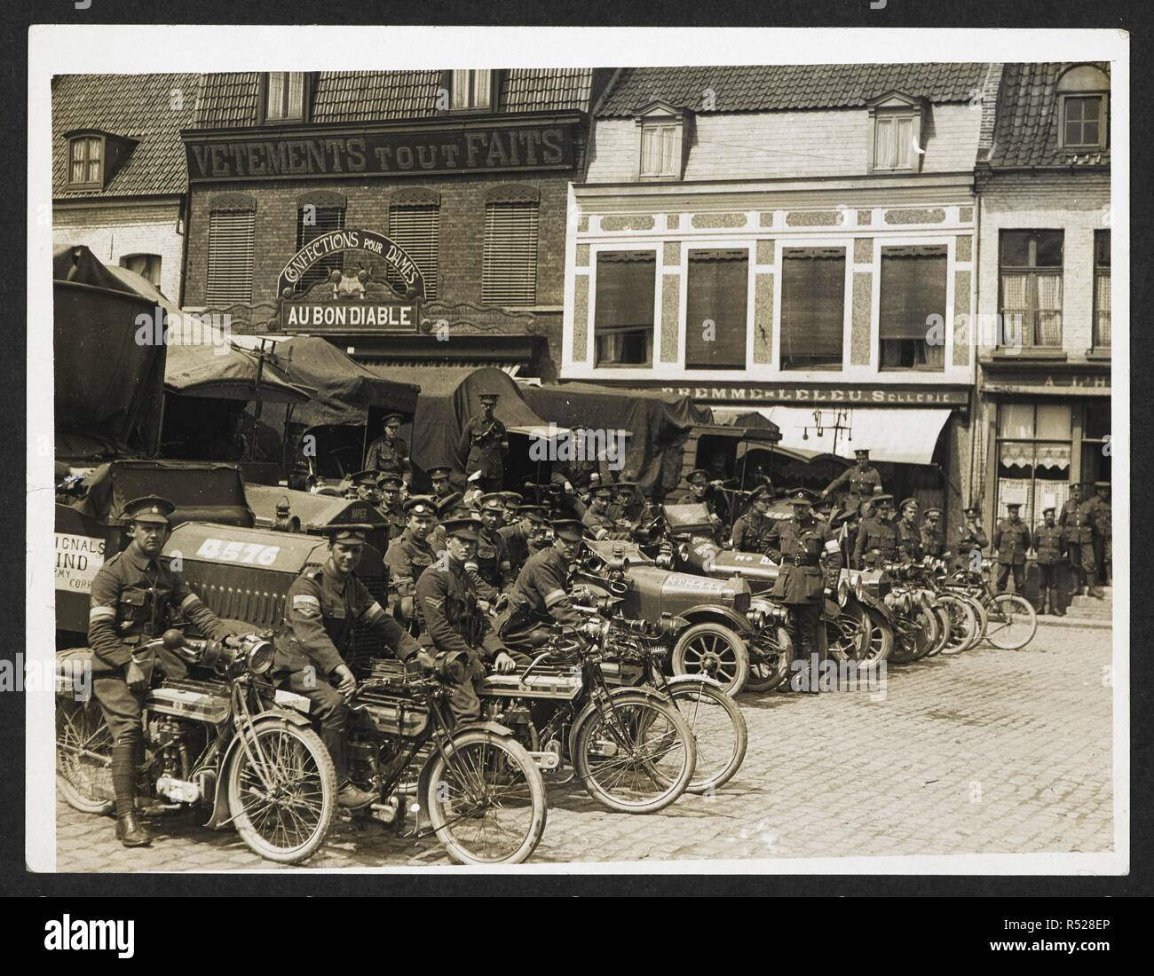 Corps of signals world war hi-res stock photography and images - Alamy