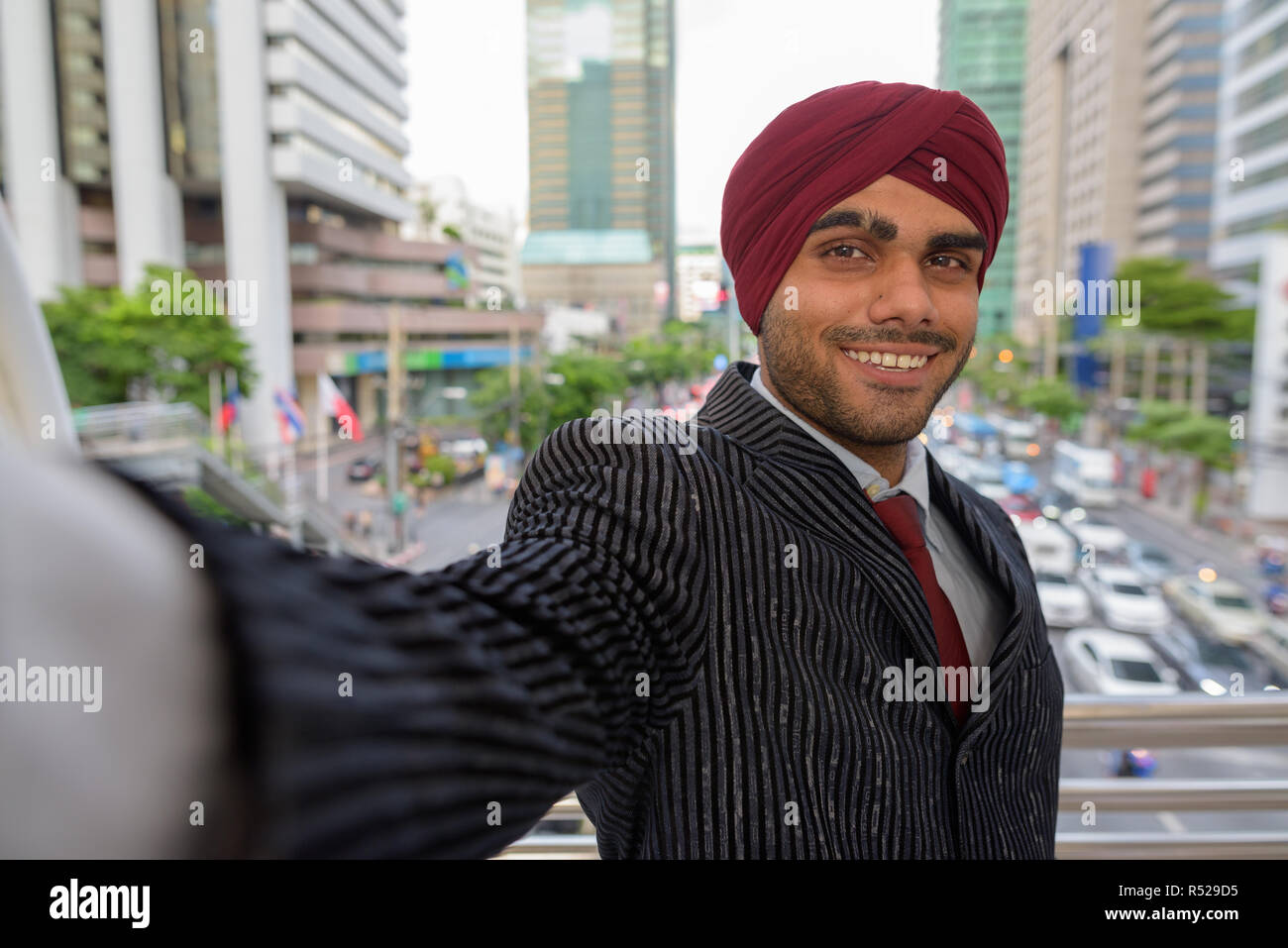 Landmark male selfie indian hi-res stock photography and images - Alamy