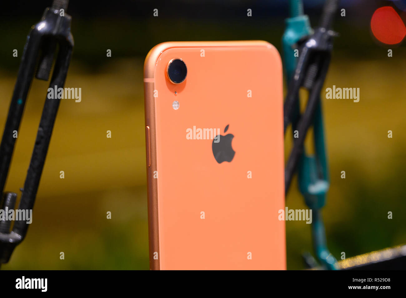 Apple iPhone XR Stock Photo - Alamy