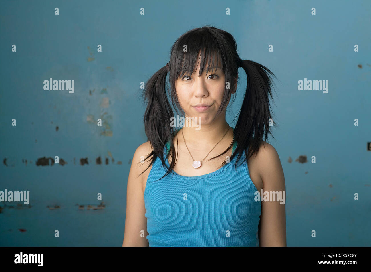 Woman glaring camera portrait hi-res stock photography and images - Alamy