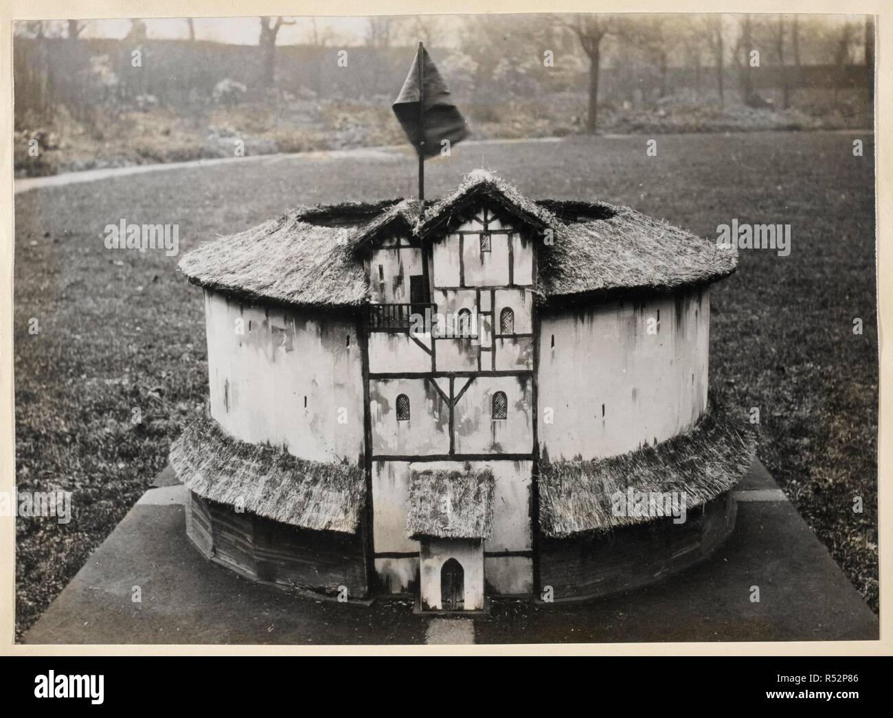 William poel hi-res stock photography and images - Alamy