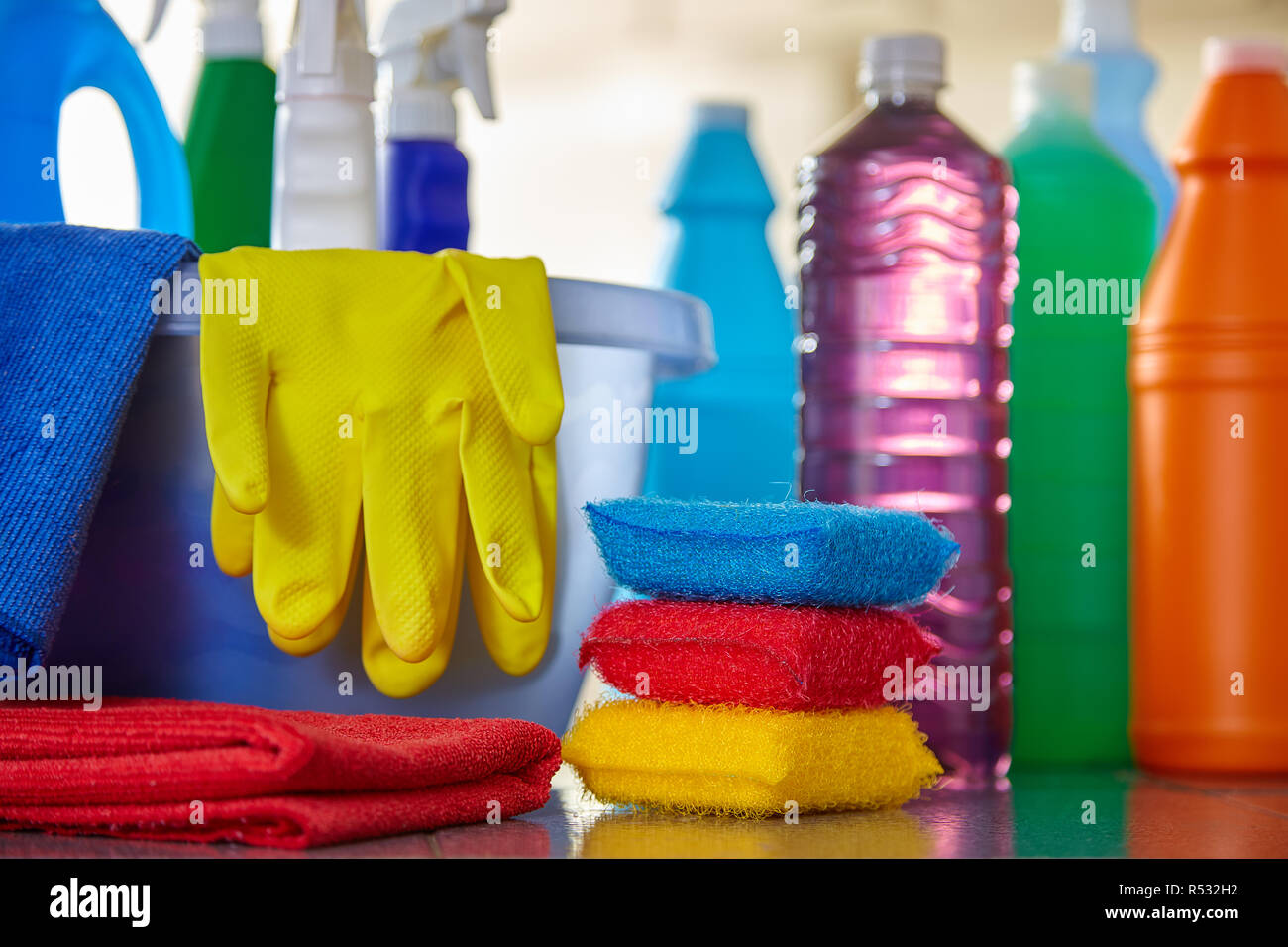 Kitchen cleaning items hi-res stock photography and images - Alamy