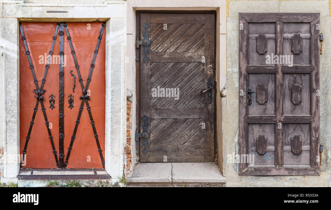 Retro doors hi-res stock photography and images - Alamy