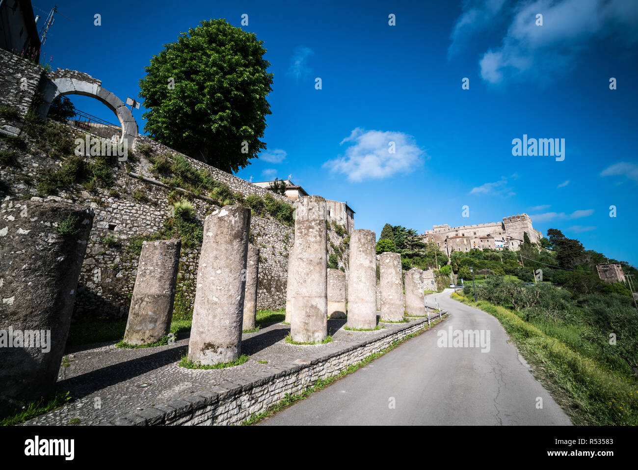 Medieval hill town sermoneta italy hi-res stock photography and images ...