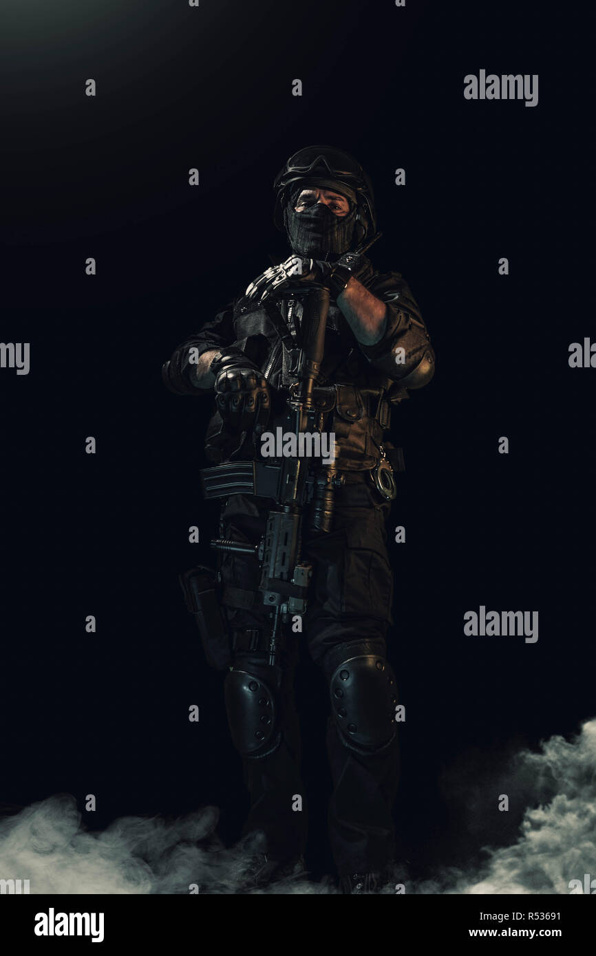 special forces soldier police, swat team member Stock Photo - Alamy