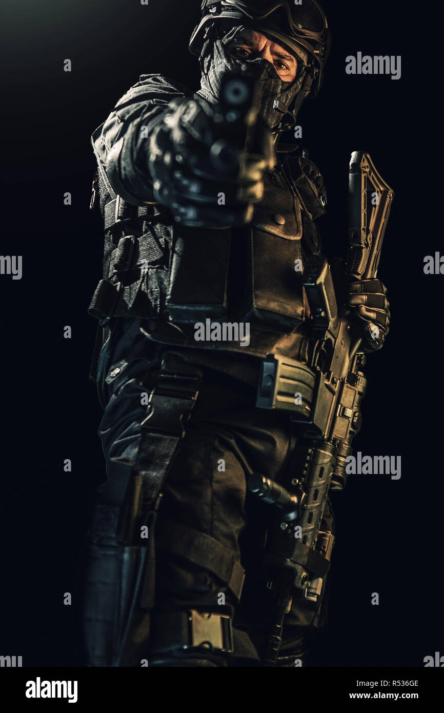 special forces soldier police, swat team member Stock Photo - Alamy