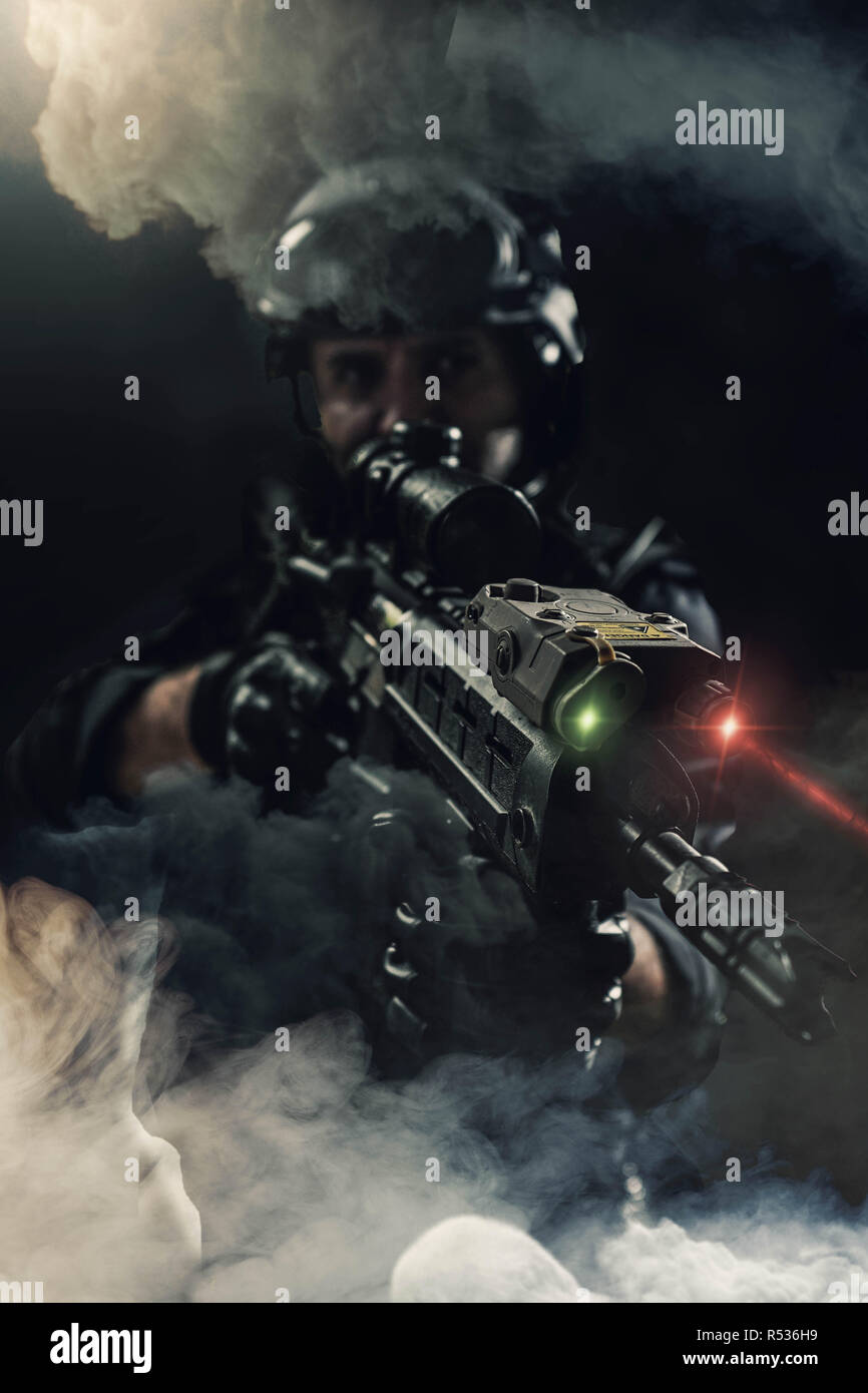 special forces soldier police, swat team member Stock Photo - Alamy