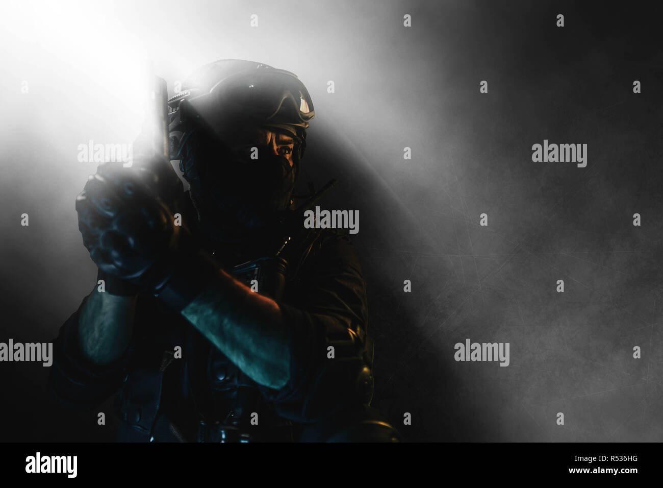 special forces soldier police, swat team member Stock Photo - Alamy