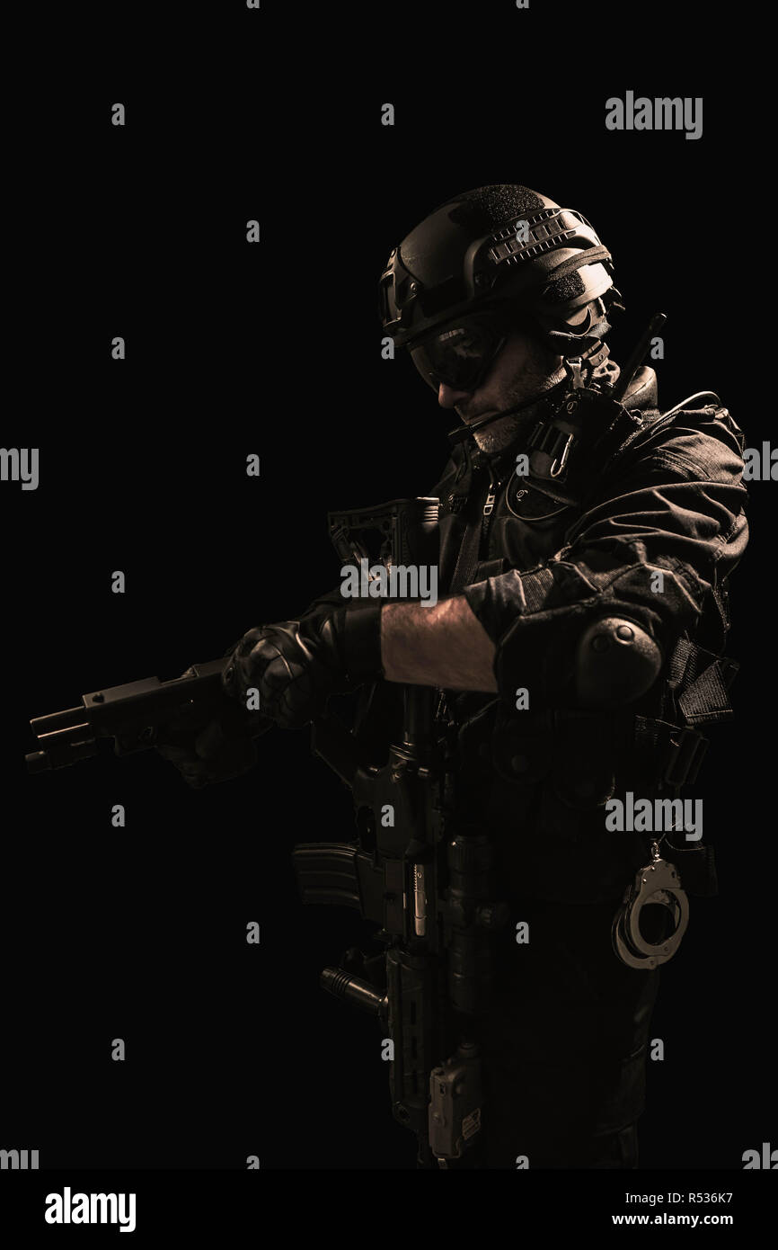 special forces soldier police, swat team member Stock Photo - Alamy