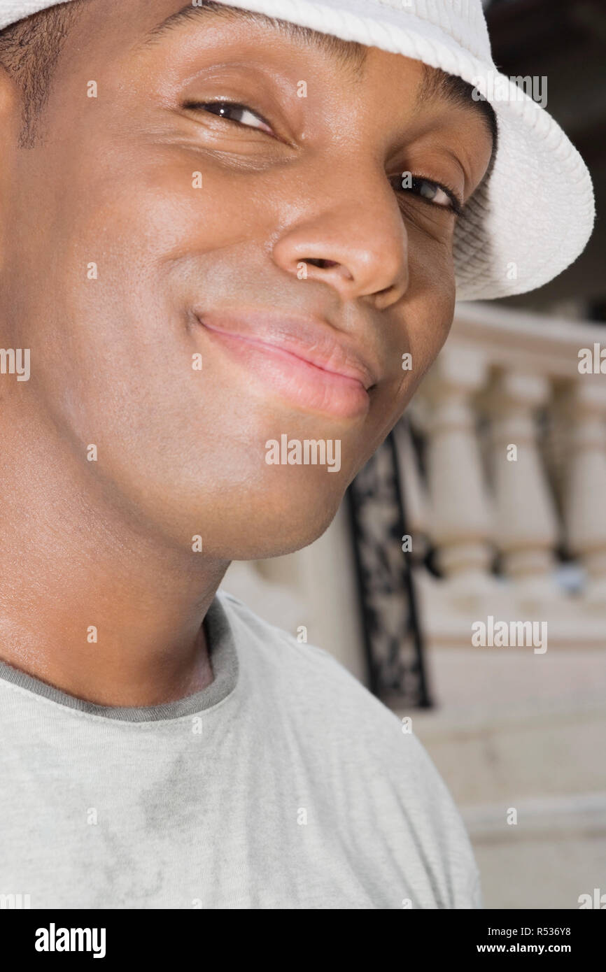African man smirking hi-res stock photography and images - Alamy