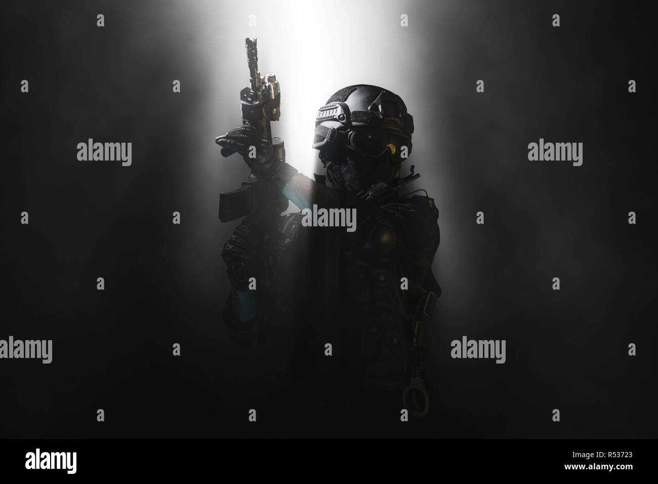 special forces soldier police, swat team member Stock Photo - Alamy