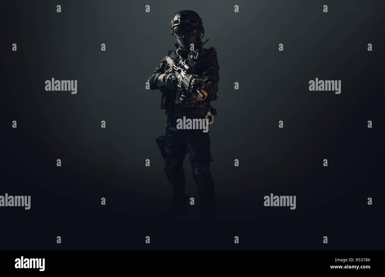 special forces soldier police, swat team member Stock Photo - Alamy