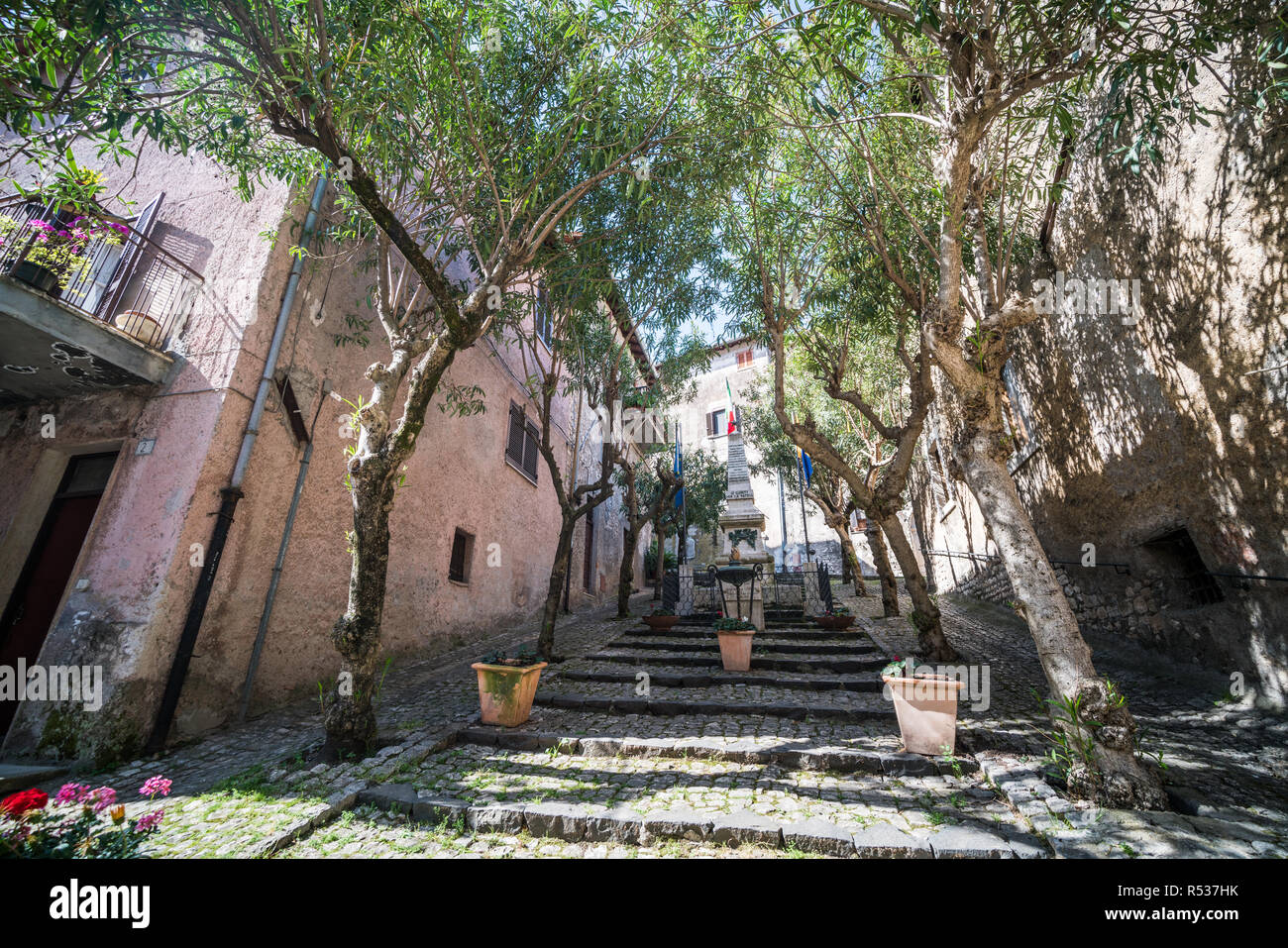 Sermoneta Stock Photos & Sermoneta Stock Images - Alamy