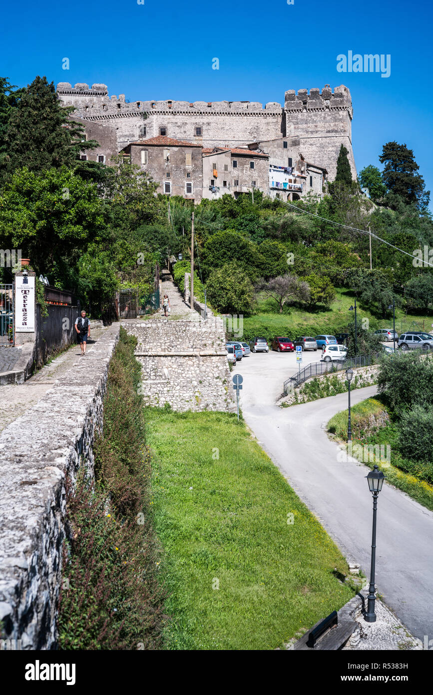 Sermoneta Stock Photos & Sermoneta Stock Images - Alamy