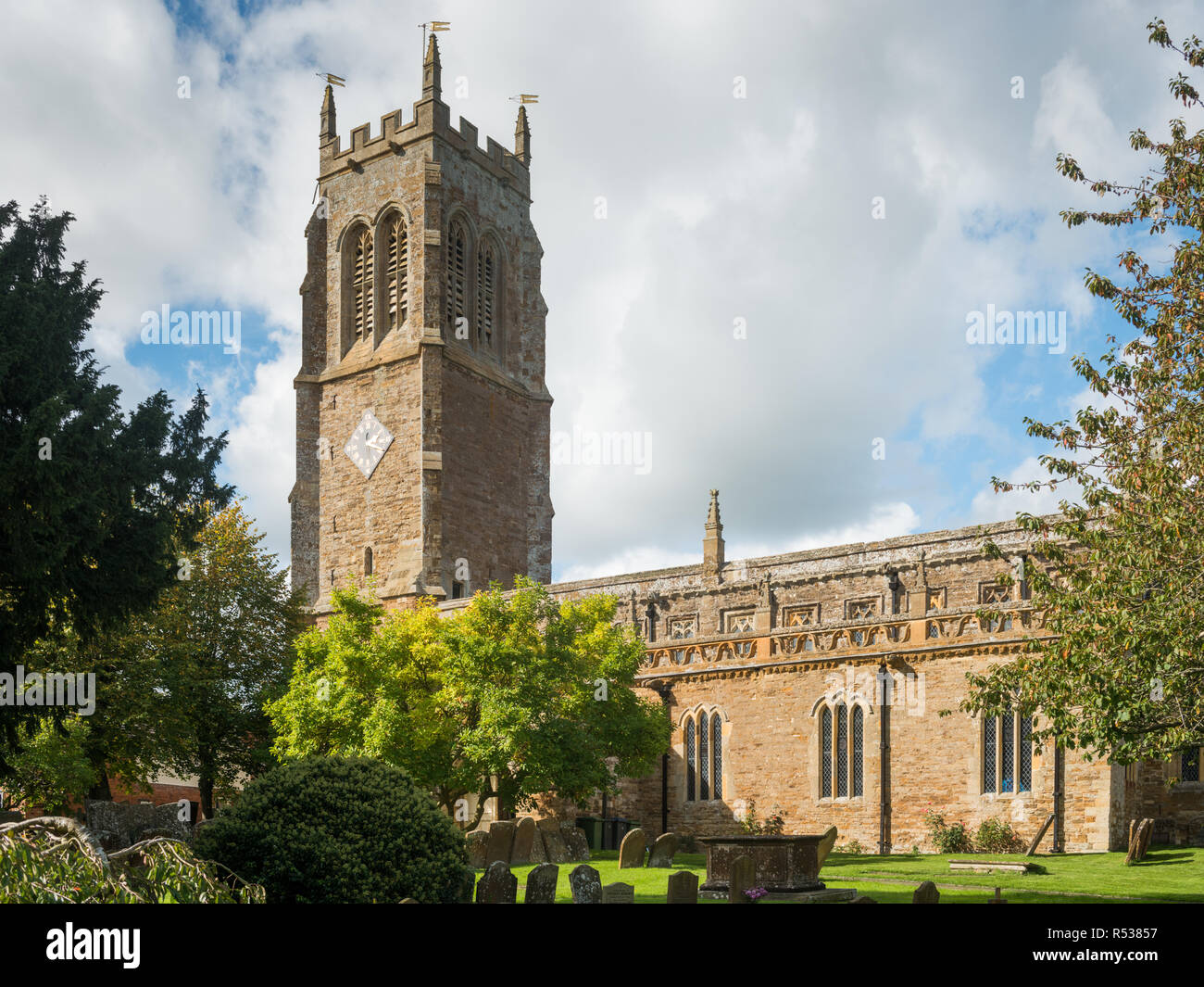Brailes church warwickshire village hi-res stock photography and images ...