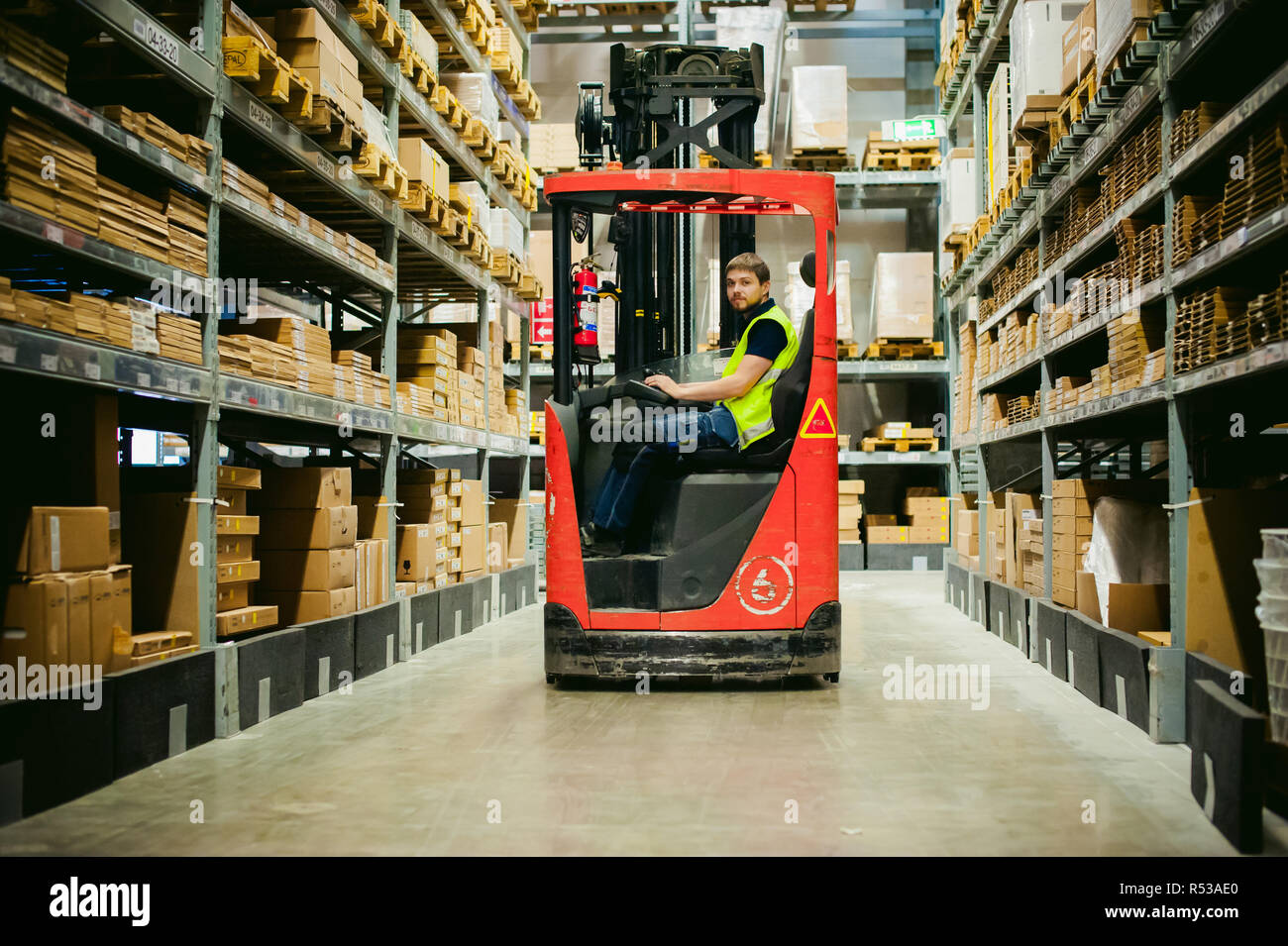 Forklift reachtruck hi-res stock photography and images - Alamy