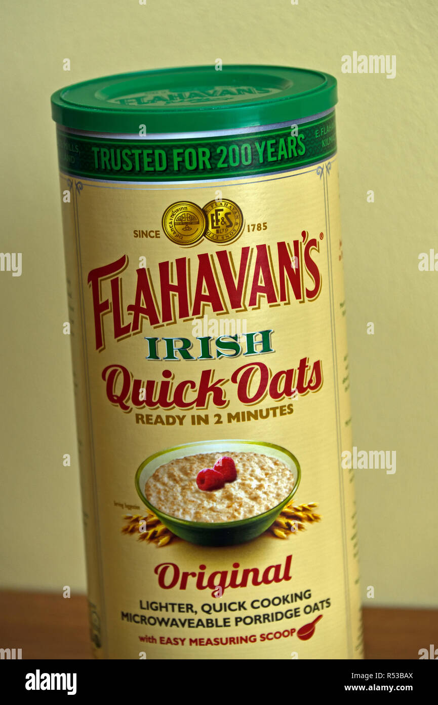 Flahavans porridge oats hi-res stock photography and images - Alamy
