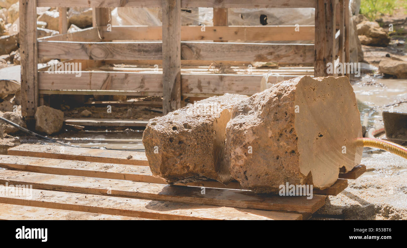 Cut granite blocks hi-res stock photography and images - Alamy