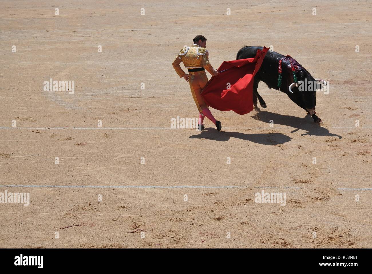 Arenes de nimes spectacle hi-res stock photography and images - Alamy