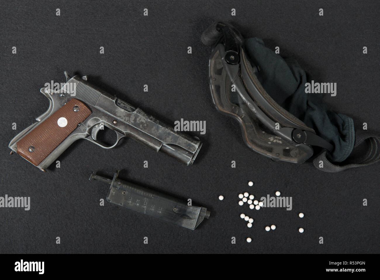 Colt 1911 pistol hi-res stock photography and images - Alamy