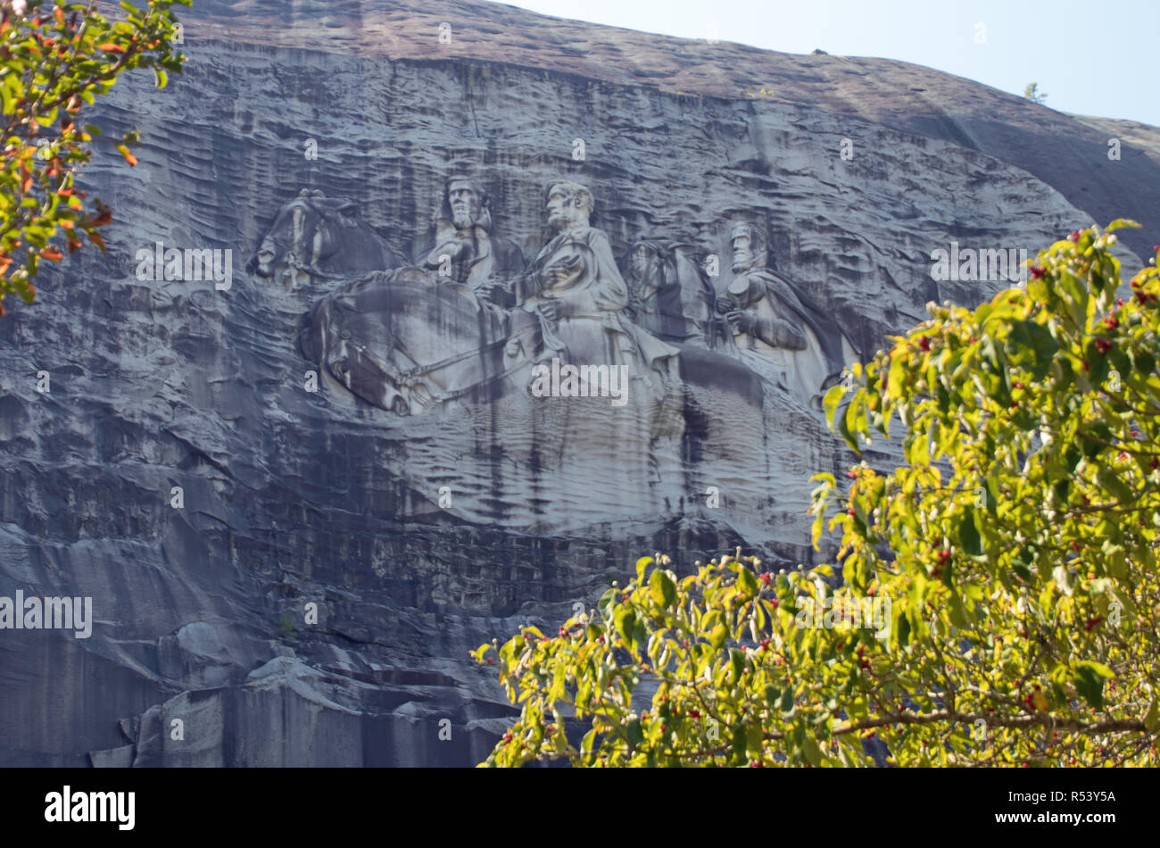Stone memorials hi-res stock photography and images - Alamy