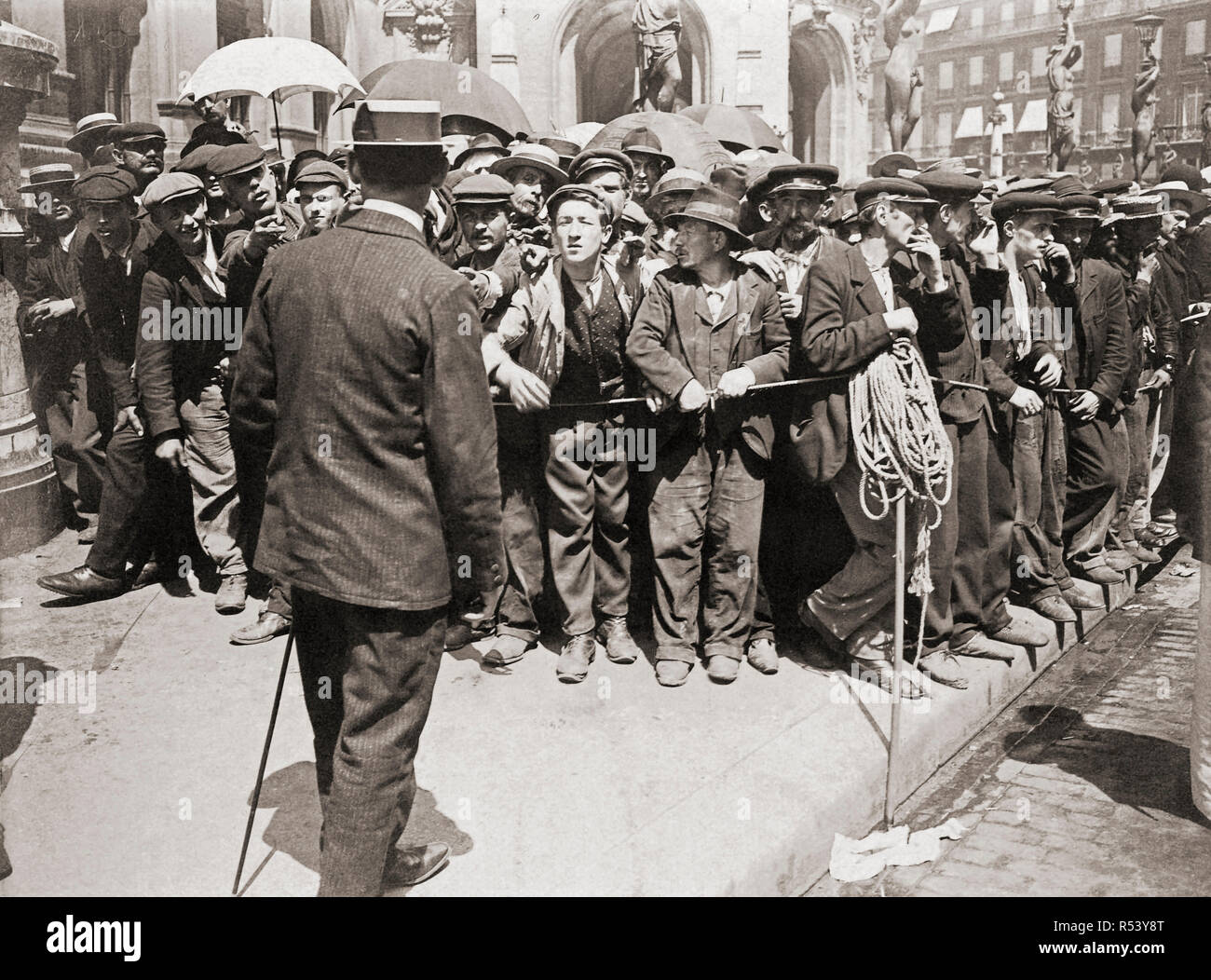Demonstration protest historical hi-res stock photography and images ...