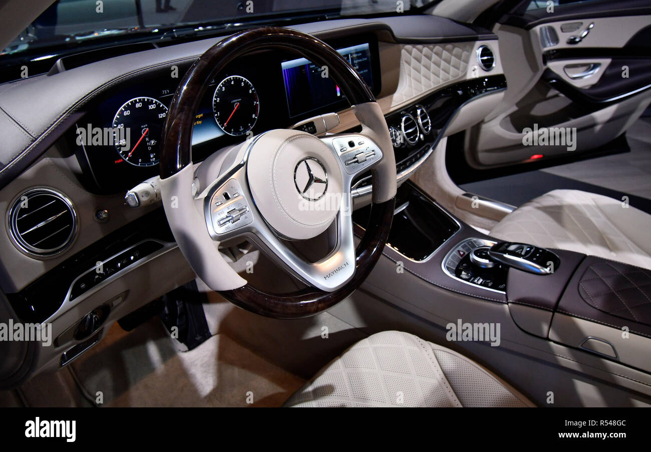 Mercedes s class 2018 hi-res stock photography and images - Alamy