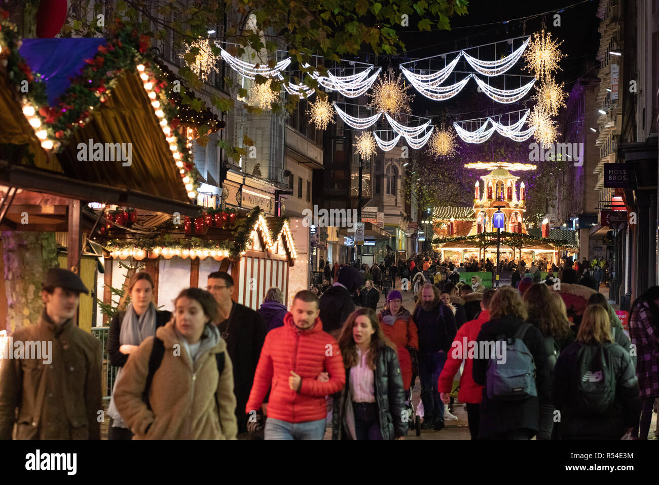 Christmas lights surrounding the Frankfurt German Market on New Street ...