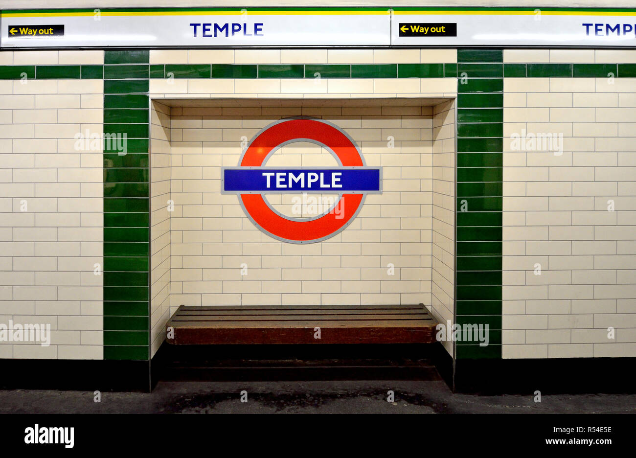 Temple Underground Station High Resolution Stock Photography and Images ...