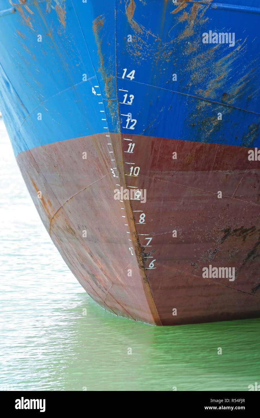 Load Line Mark Stock Photo - Alamy