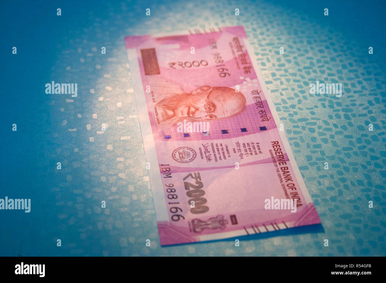 Five thousand rupees hi-res stock photography and images - Alamy