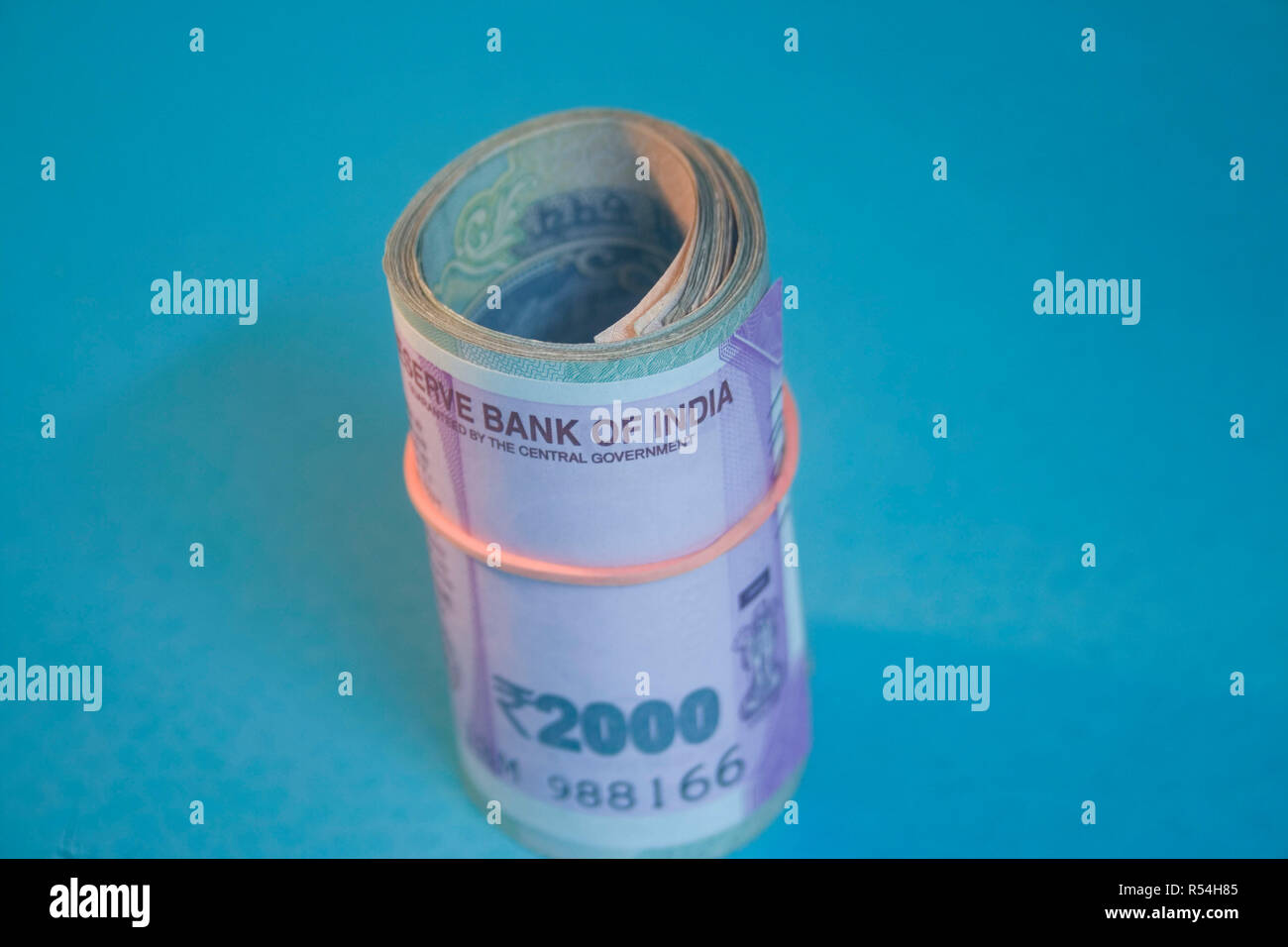 One rupees note bundle hi-res stock photography and images - Alamy