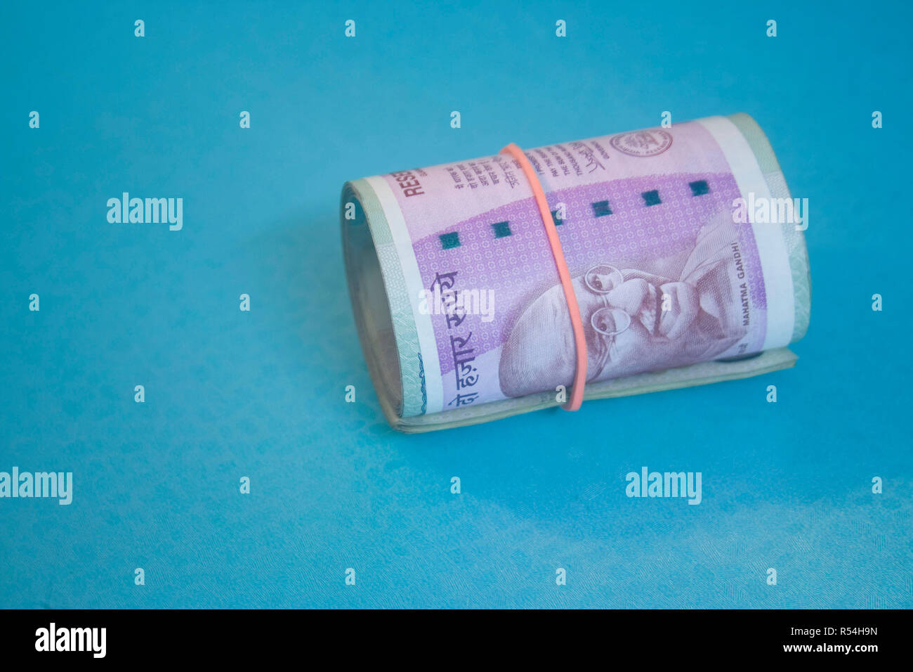 Indian rupee bundle hi-res stock photography and images - Alamy
