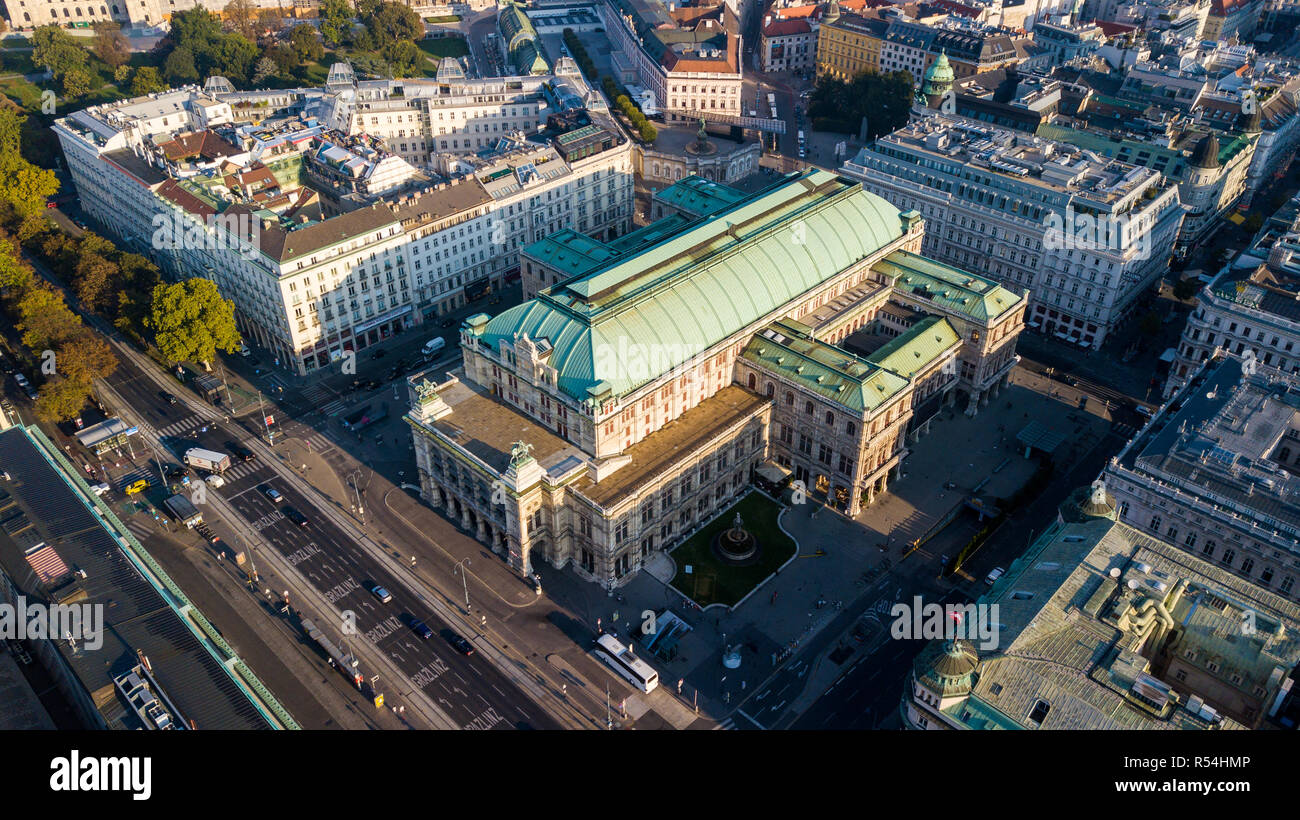 Vienna state opera house hi-res stock photography and images - Alamy