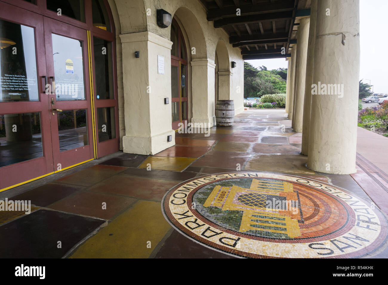 Golden gate visitor center hi-res stock photography and images - Alamy