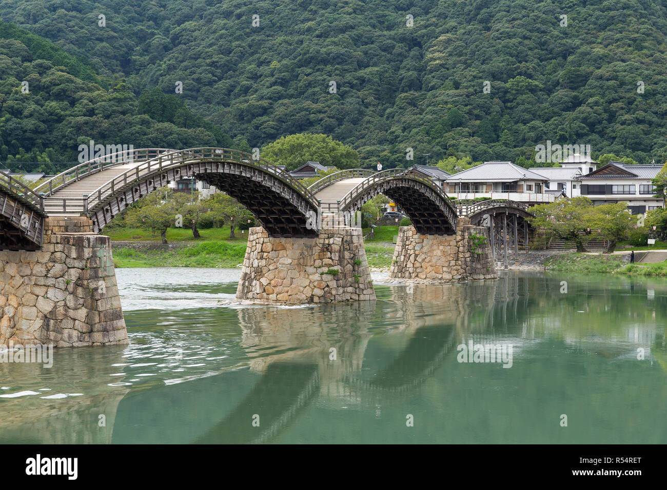 Japanese style wooden arch bridge hi-res stock photography and images ...