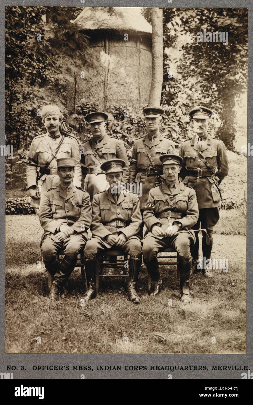 Officers Mess Army High Resolution Stock Photography and Images - Alamy
