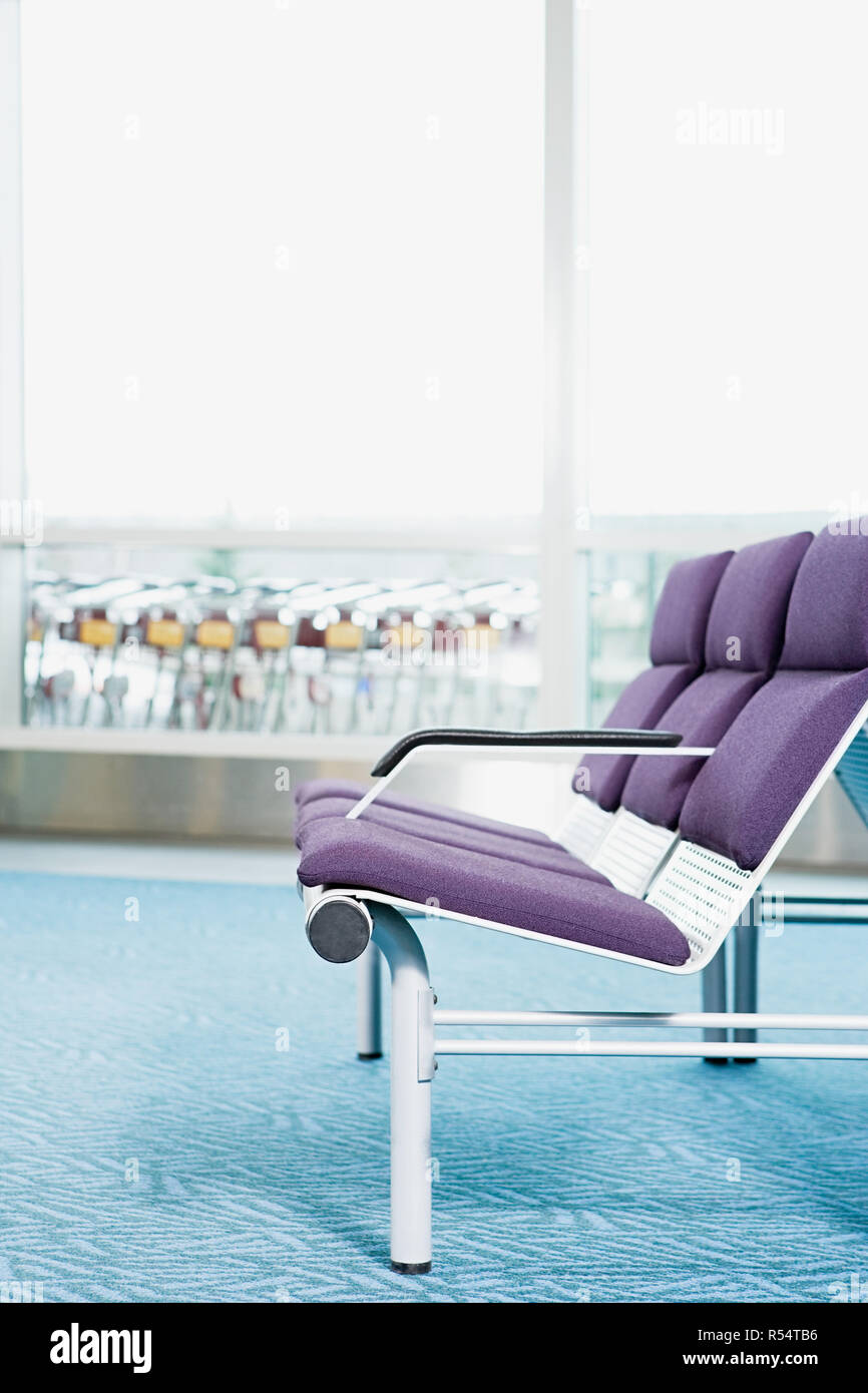 Empty departure lounge Stock Photo - Alamy