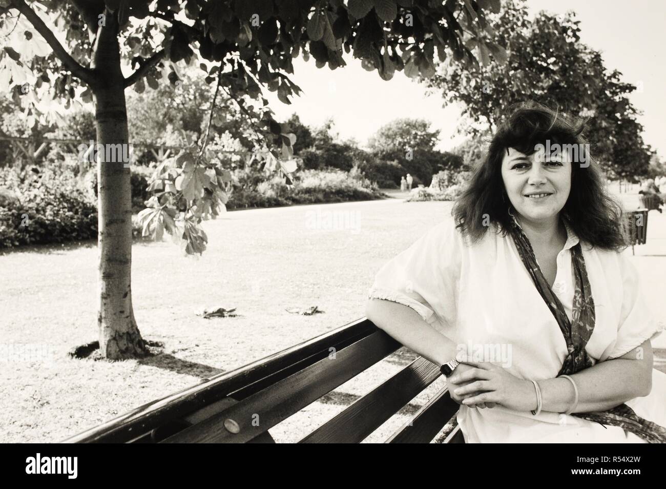 Carol Rumens 1986. Monochrome. Source: FG6612-6-34a Stock Photo - Alamy