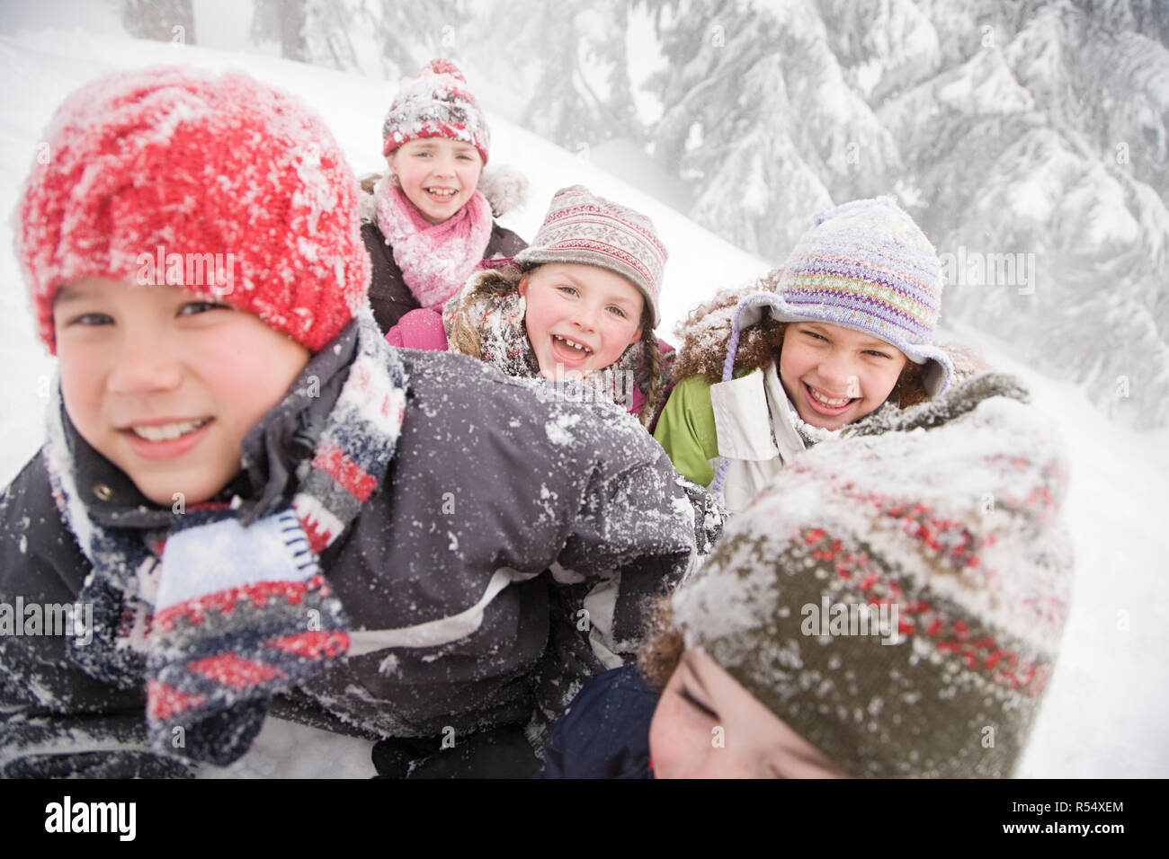 Children in the snow Stock Photo - Alamy