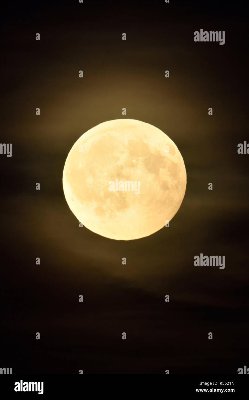 Full moon behind clouds night hi-res stock photography and images - Alamy