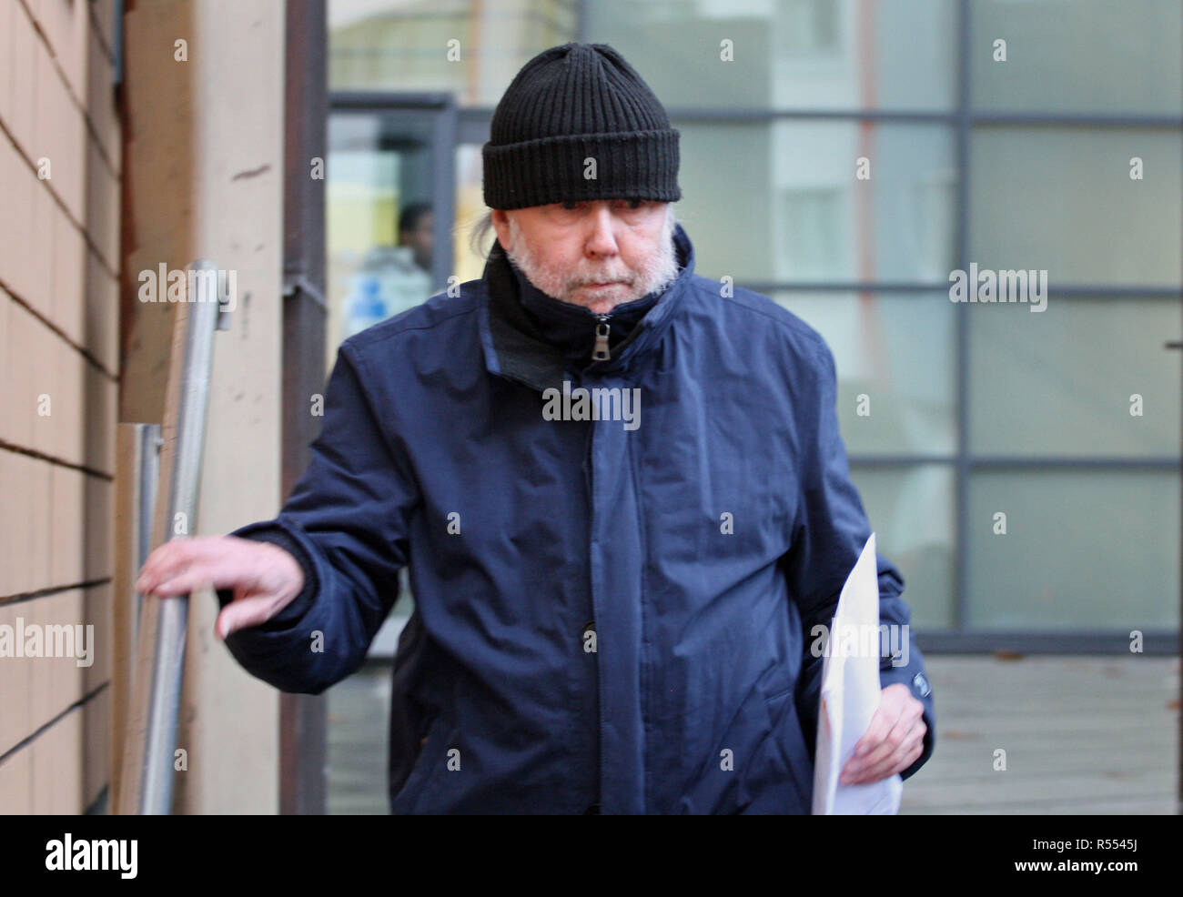 Bbc presenter alex lovell hi-res stock photography and images - Alamy