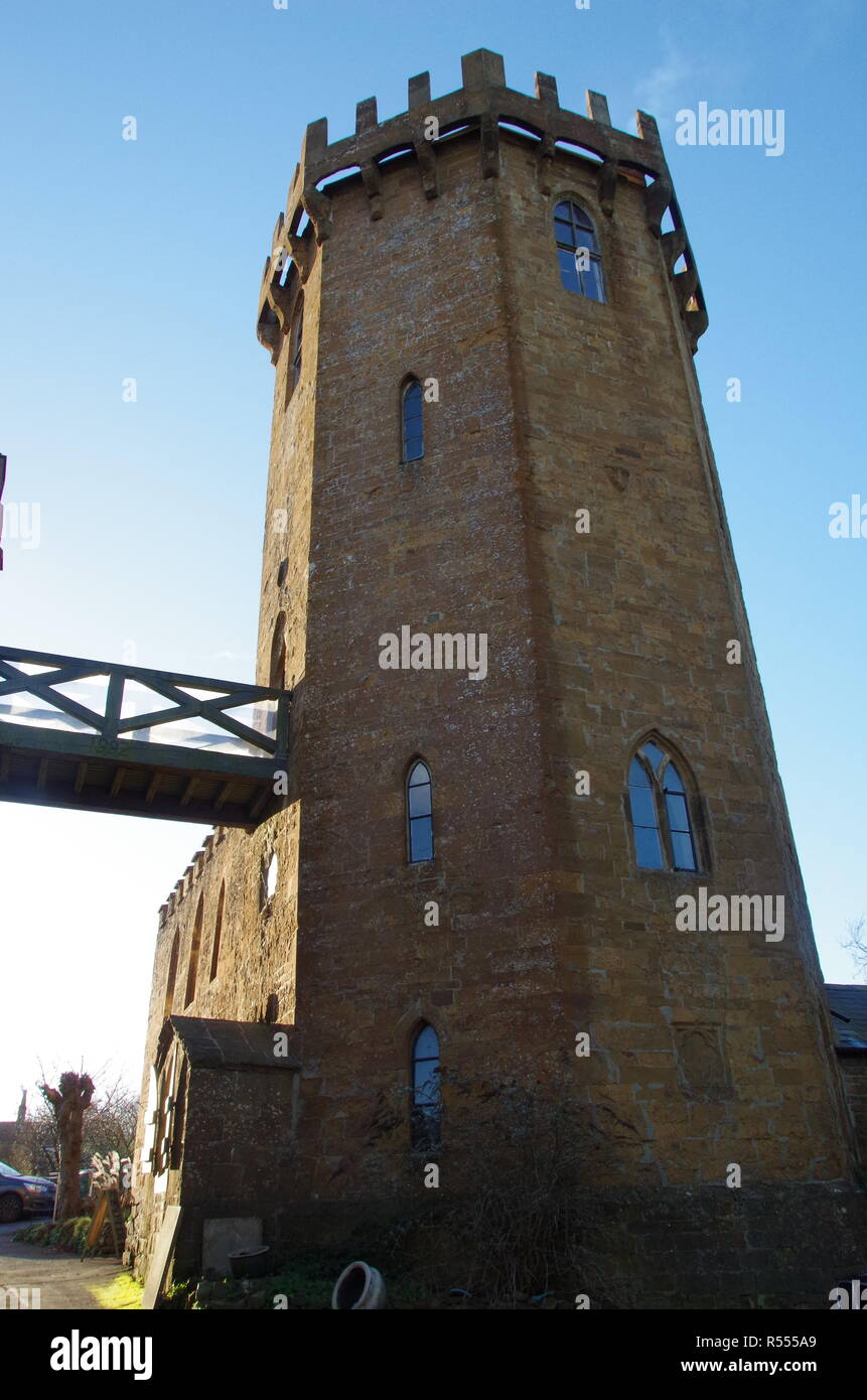 Edgehill site of Battle of Edgehill. The Macmillan Way. Long-distance ...