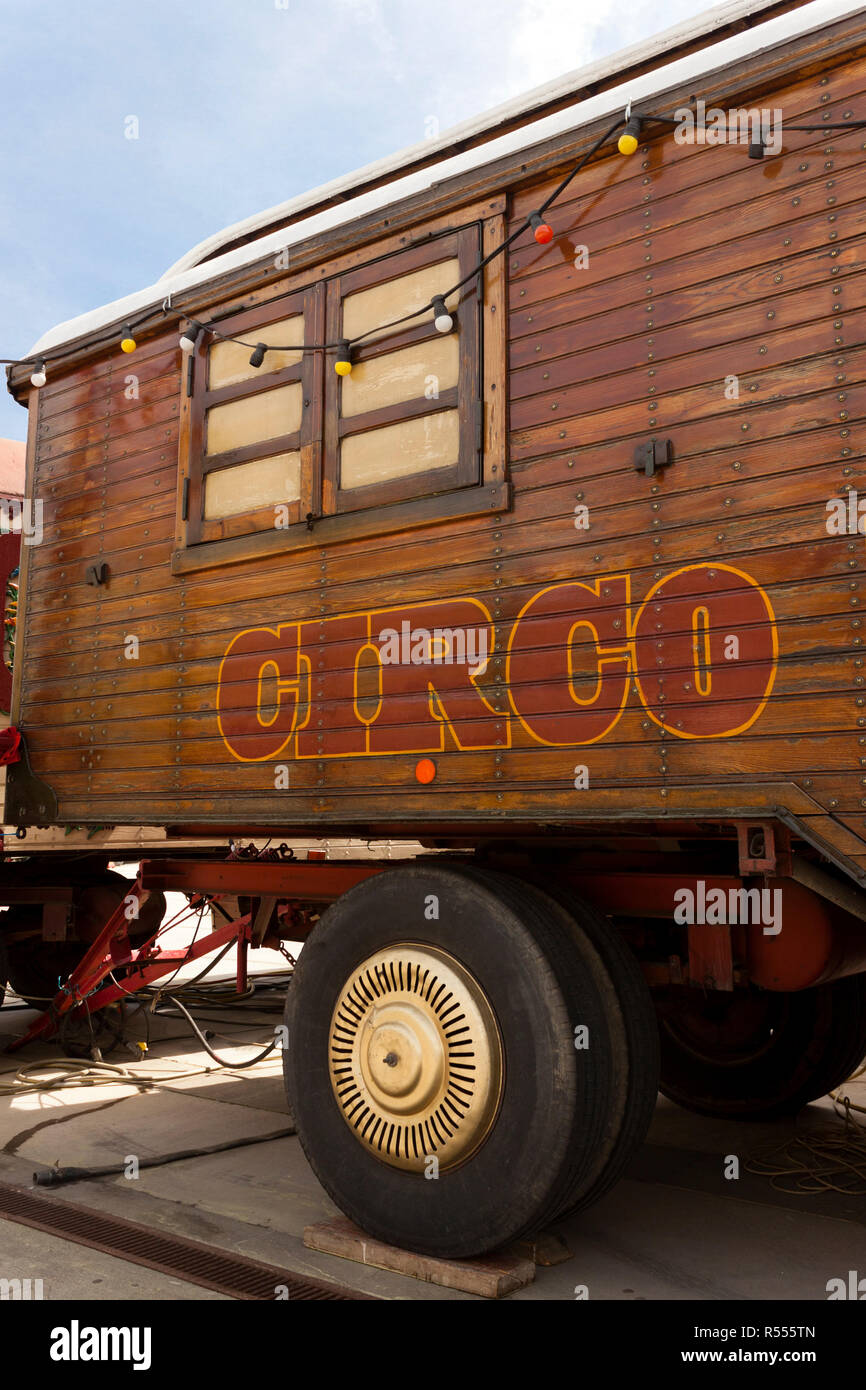 Vintage circus caravan hi-res stock photography and images - Alamy