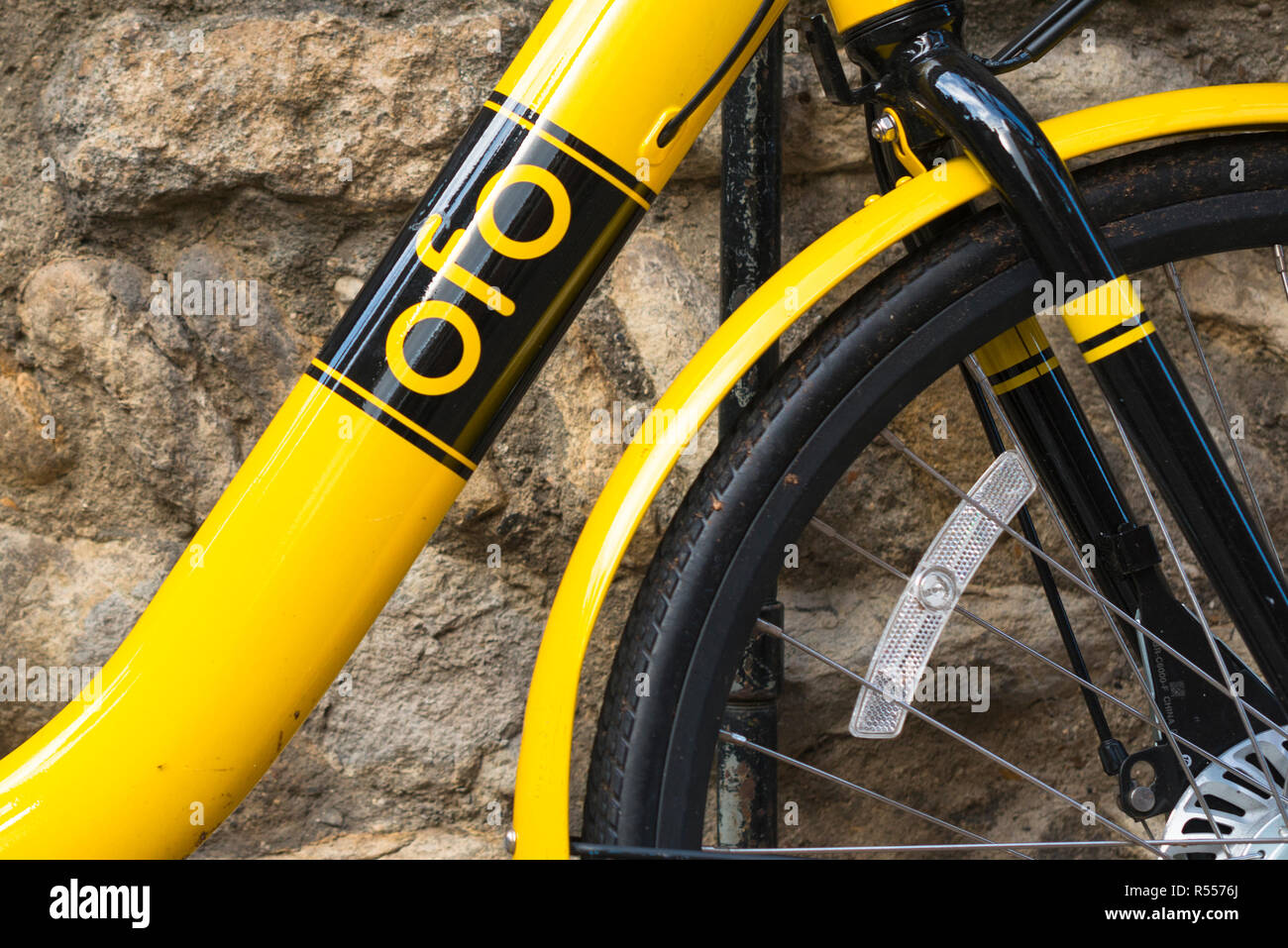 Ofo bike hi-res stock photography and images - Alamy