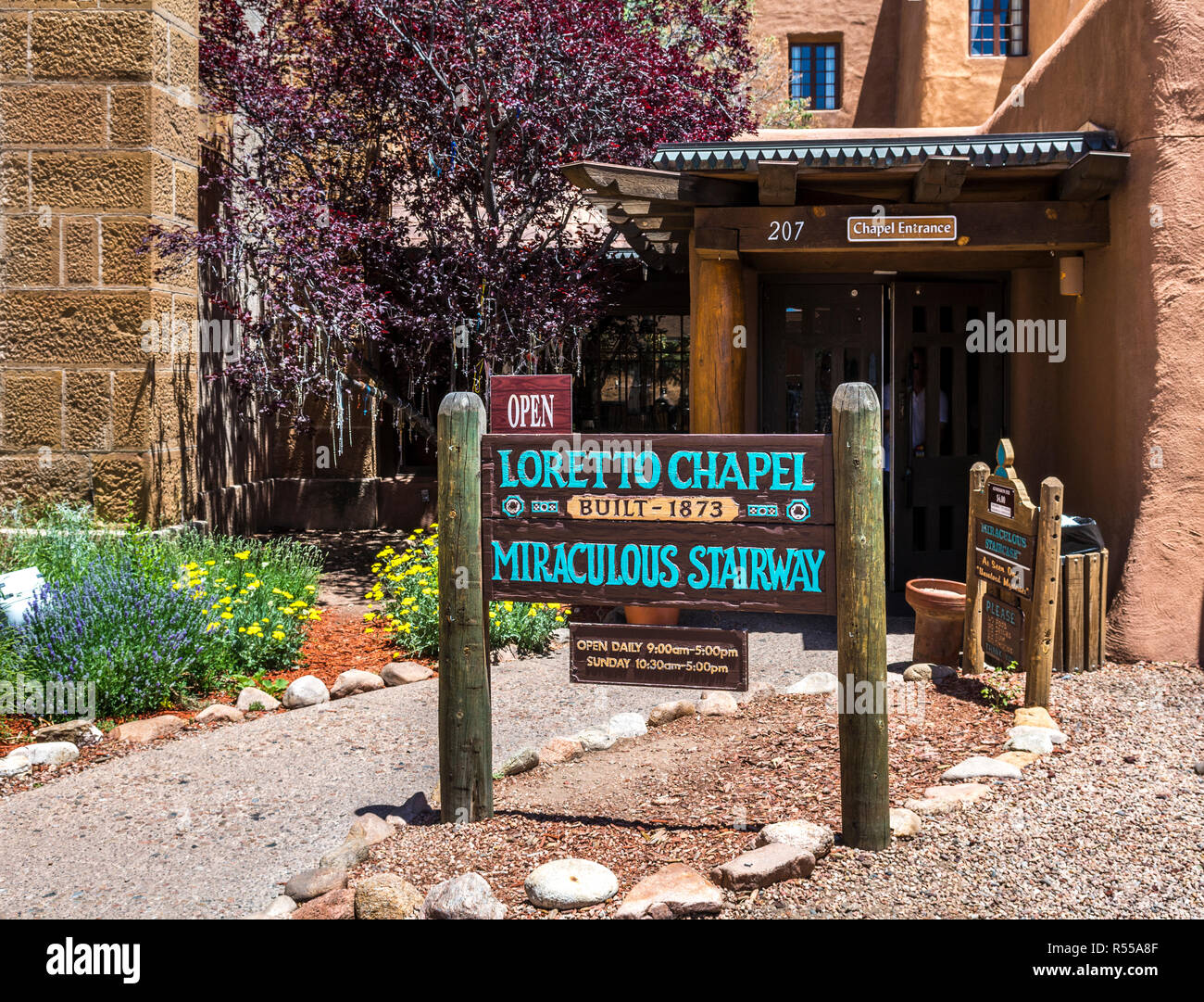 Loretto sign hi-res stock photography and images - Alamy