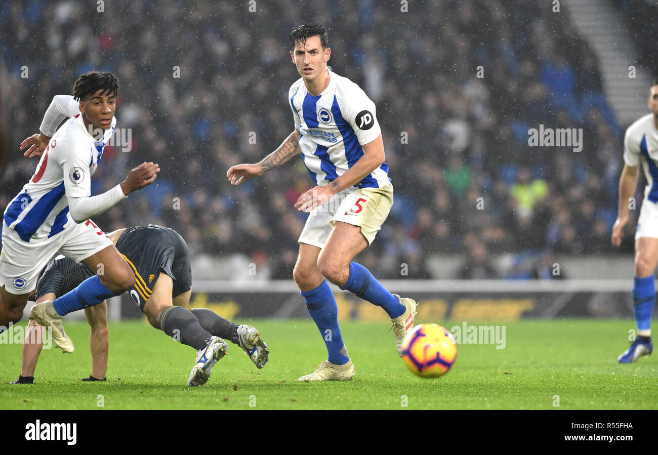 Brighton footballer lewis dunk hi-res stock photography and images - Alamy