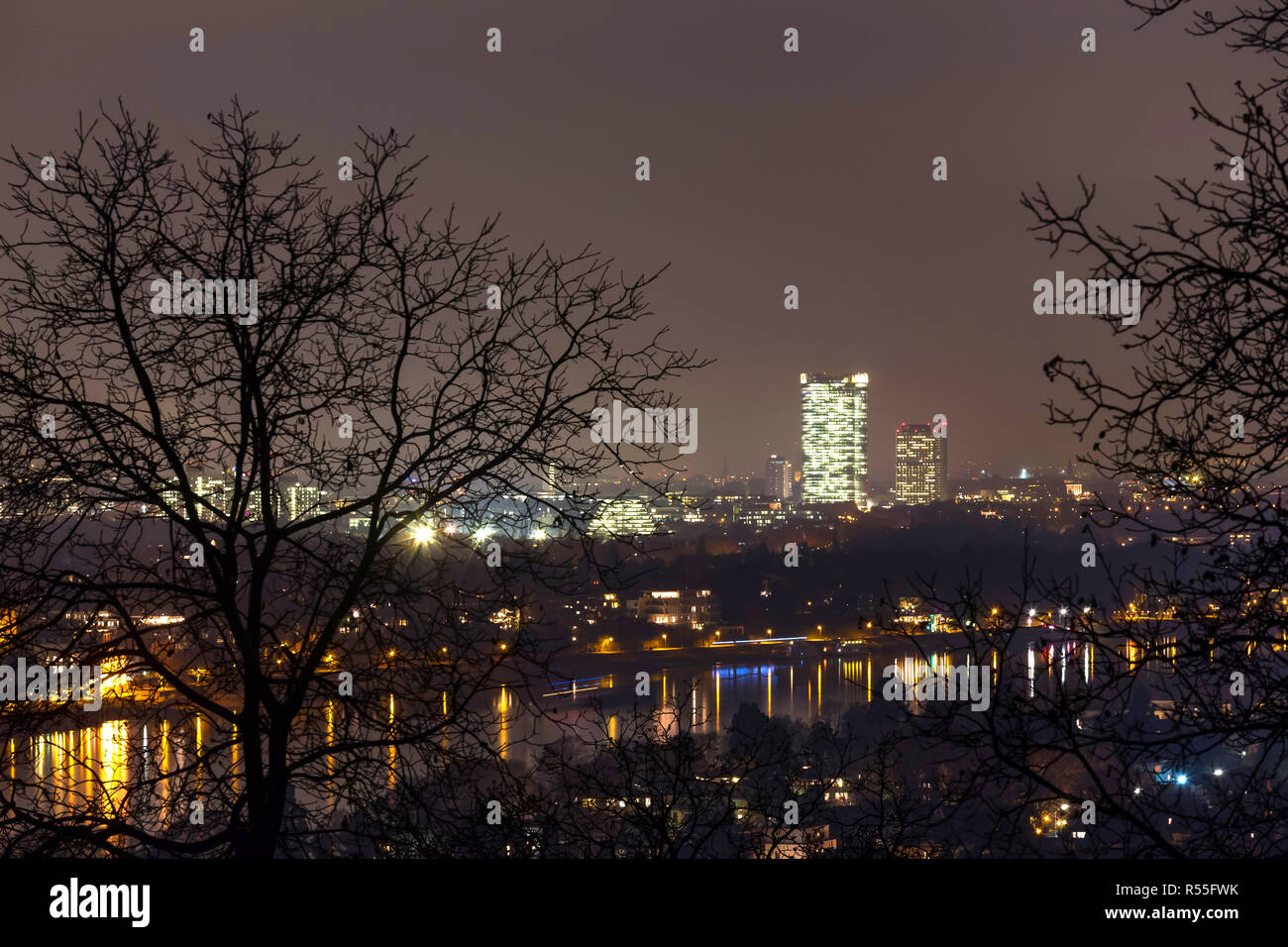 Bonn At Night Stock Photos & Bonn At Night Stock Images - Alamy